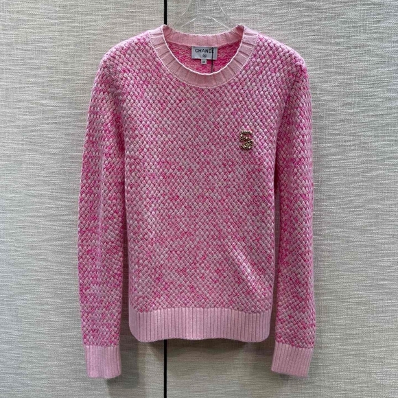 CHANEL | Sweaters | Chanel Chunky Knit Long Sleeve Sweater | Poshmark
